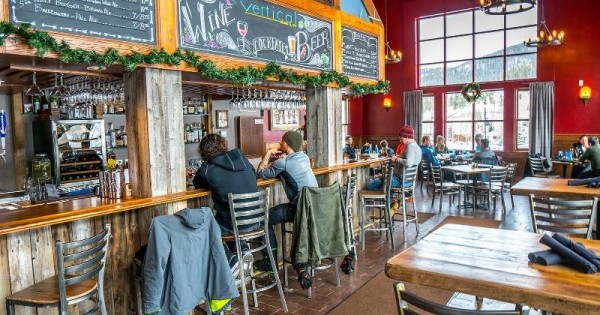 Work and Travel USA - Food and Beverage Assistant - Vertical Bistro and ...
